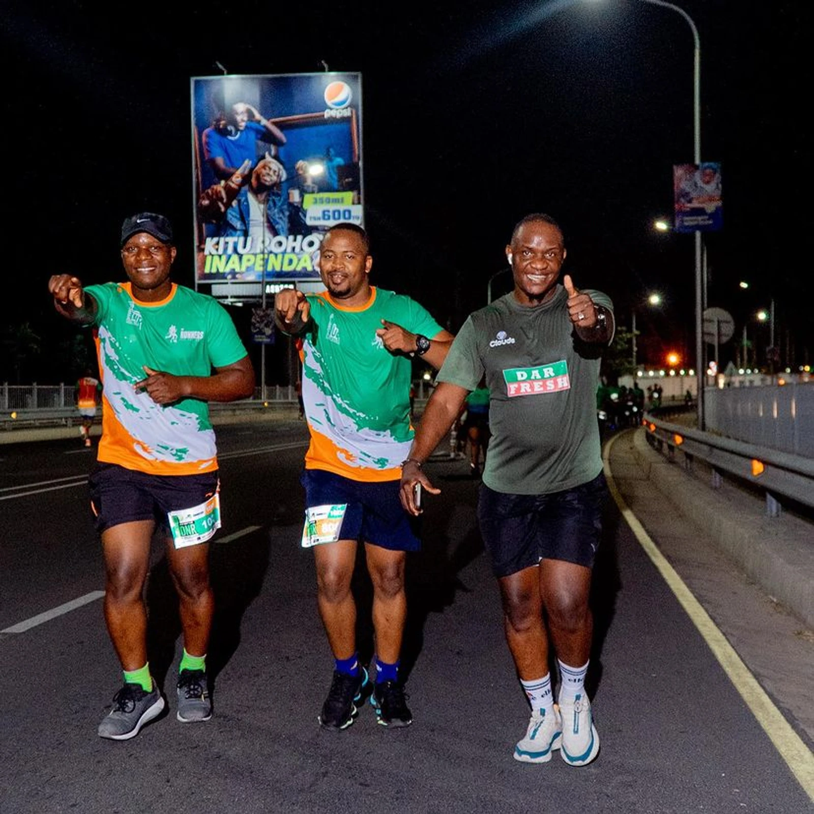 THE RUNNERS CLUB
